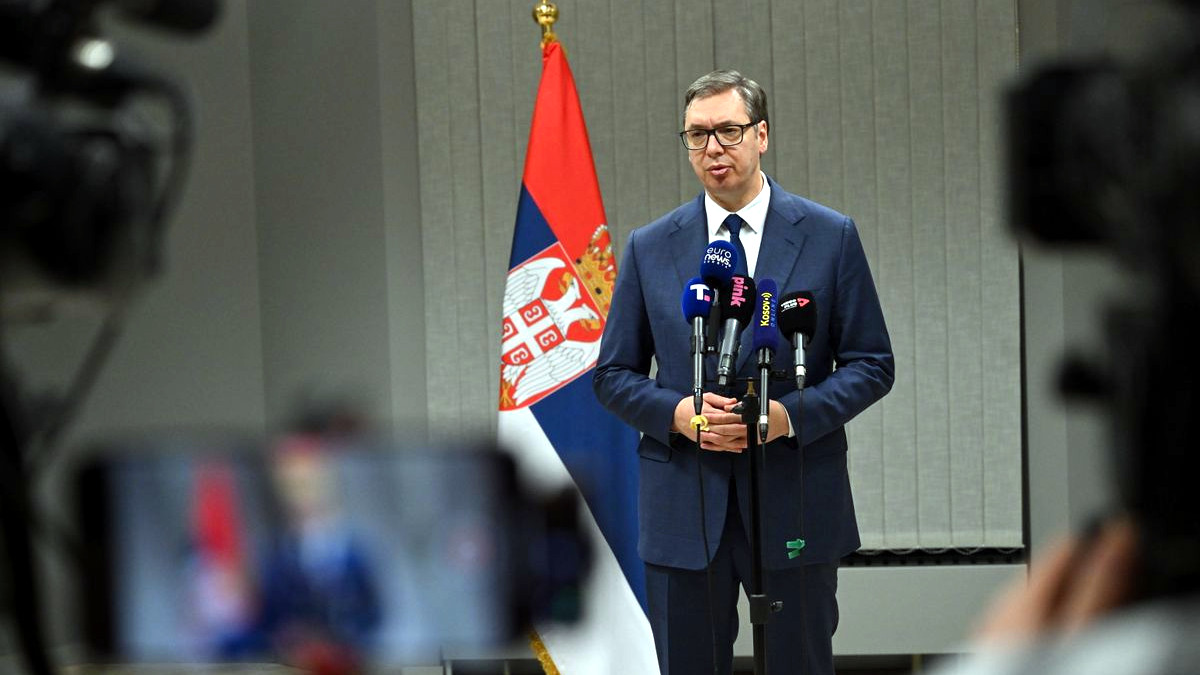 Vučić se izvinio niškom dopisništvu RTS-a, pa poručio: Pomenuti ...
